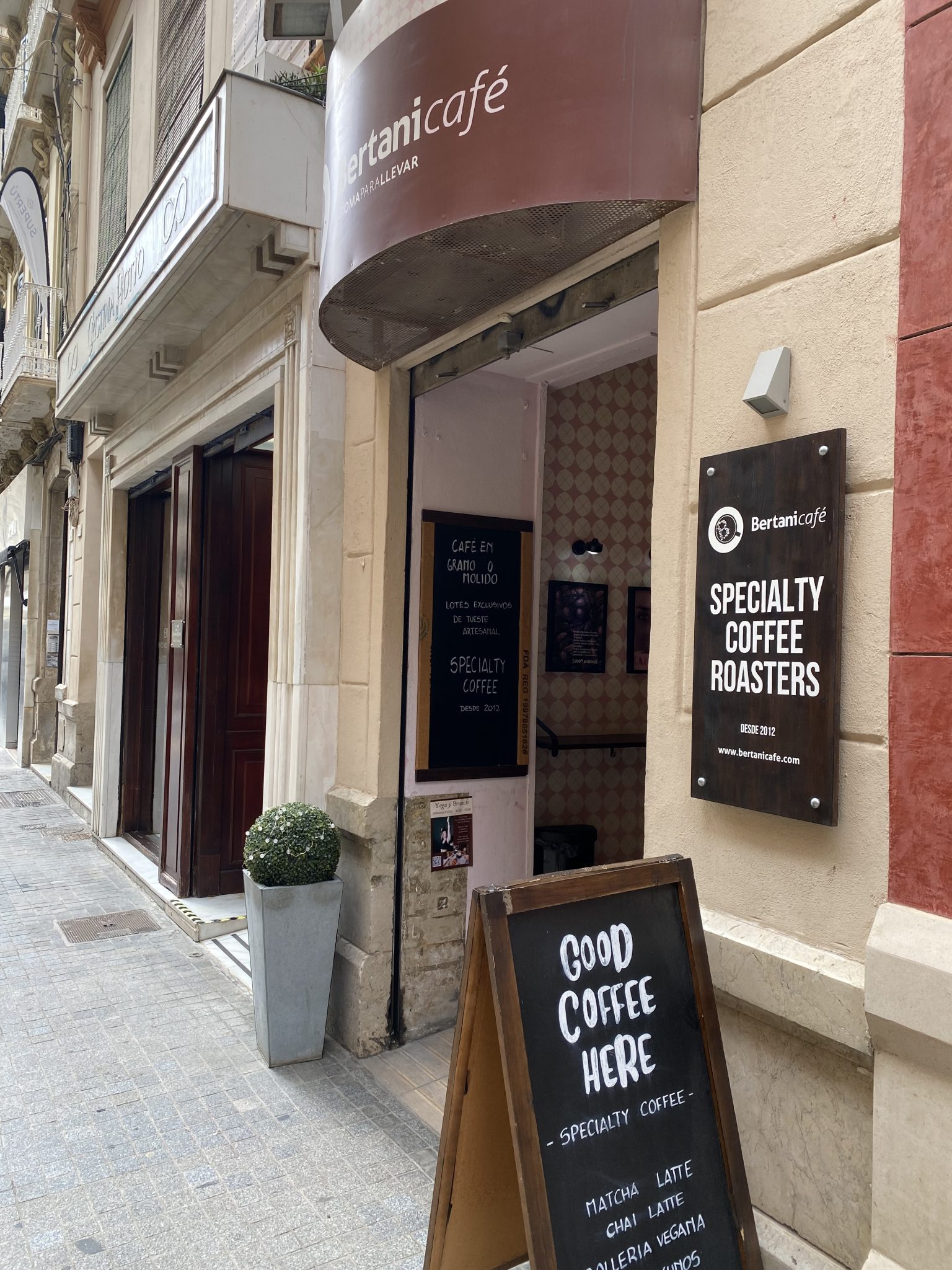 Best Coffee Shops In Málaga, Spain – Simple Local Joys